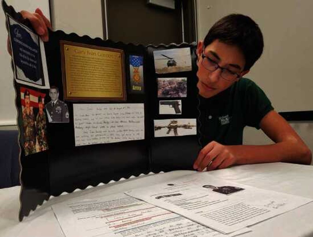 Messages of courage, sacrifice presented at Honor Museum pro...