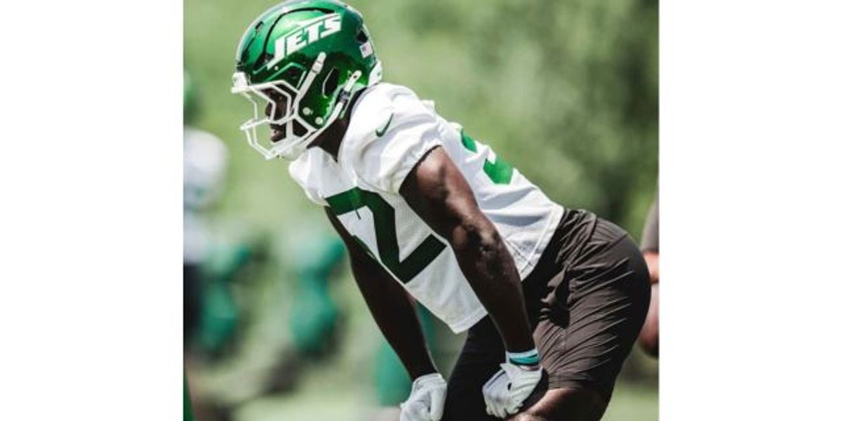 NFL Jets' Jamin Davis to sign autographs, take photos at free event Sa...