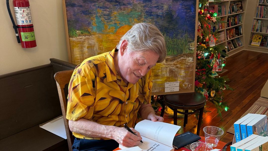Mississippi authors R.J. Lee and Julie Liddell Whitehead sign books at...