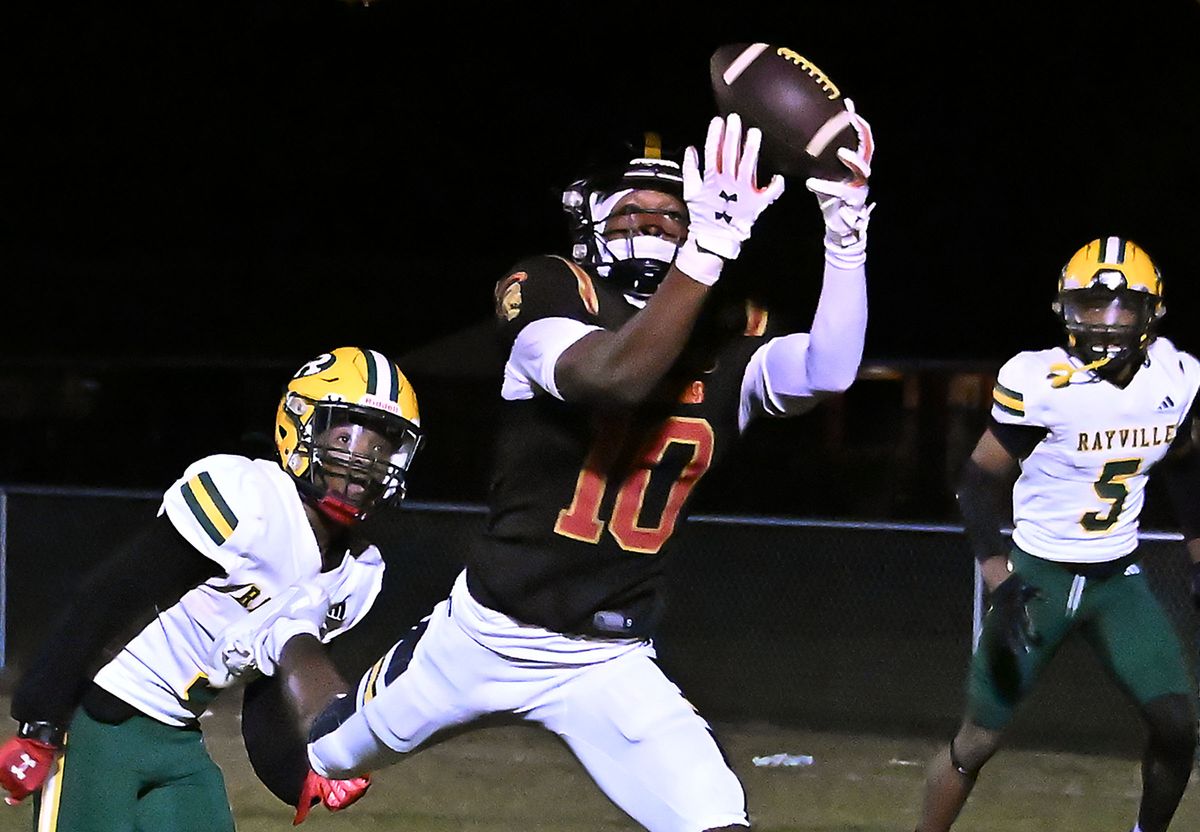 Ferriday celebrates Senior Night with blowout win over LHSAA District ...