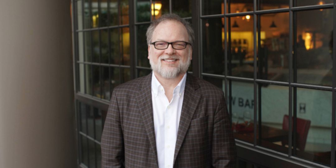 Natchez's NYT Bestselling author Greg Iles has died