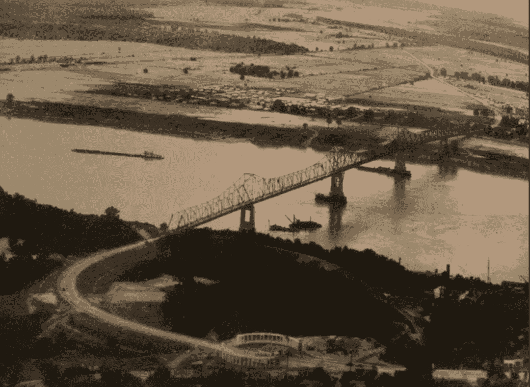 Looking back: Natchez-Vidalia bridge after 1940