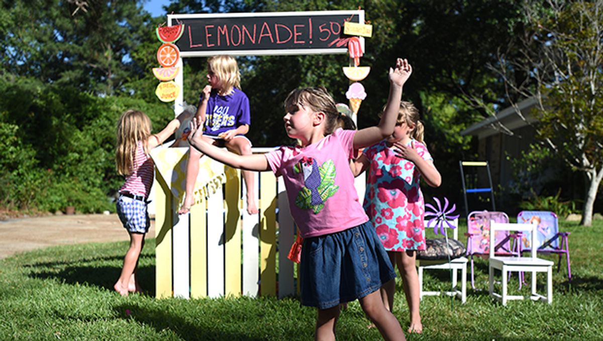 Photos of the Day: The sweet taste of summer