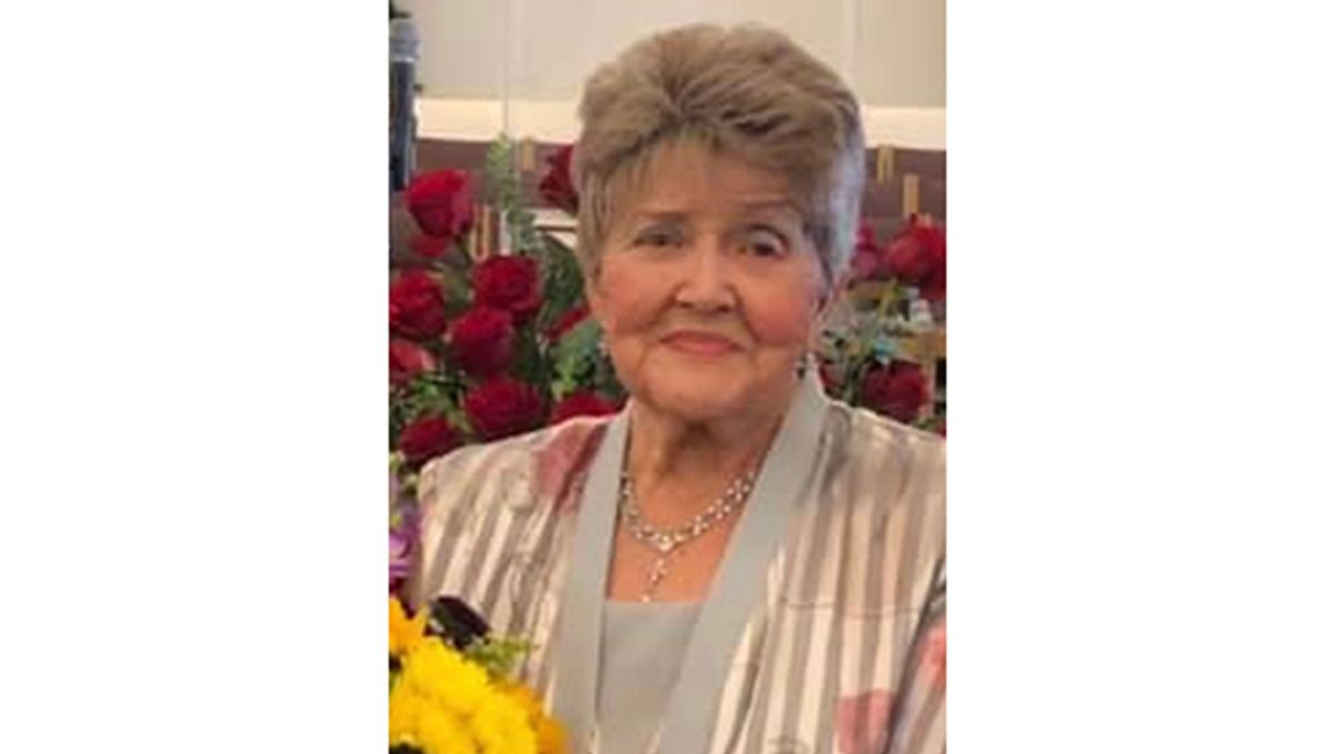Elaine Mullins Halford