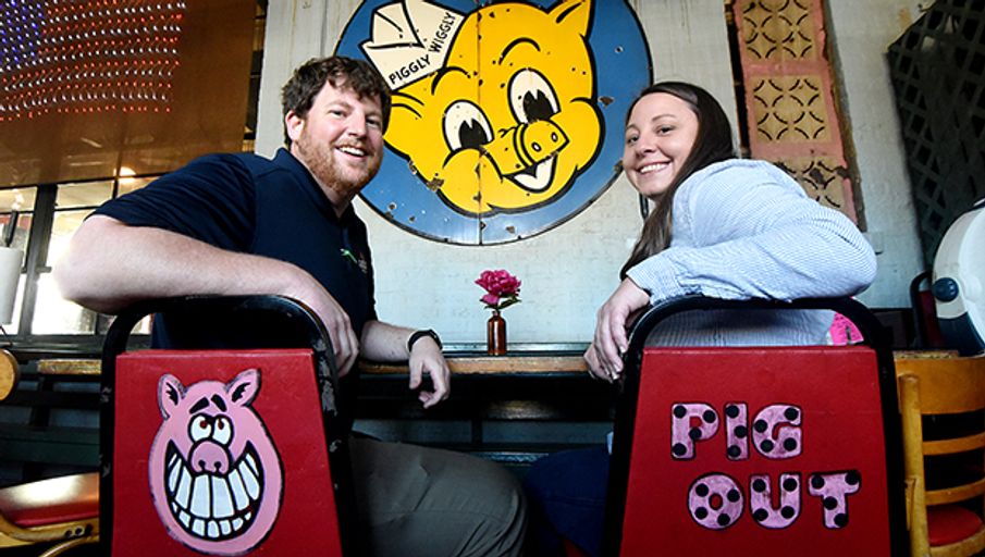 Pig Out Inn celebrates 30 years of 'swine dining'