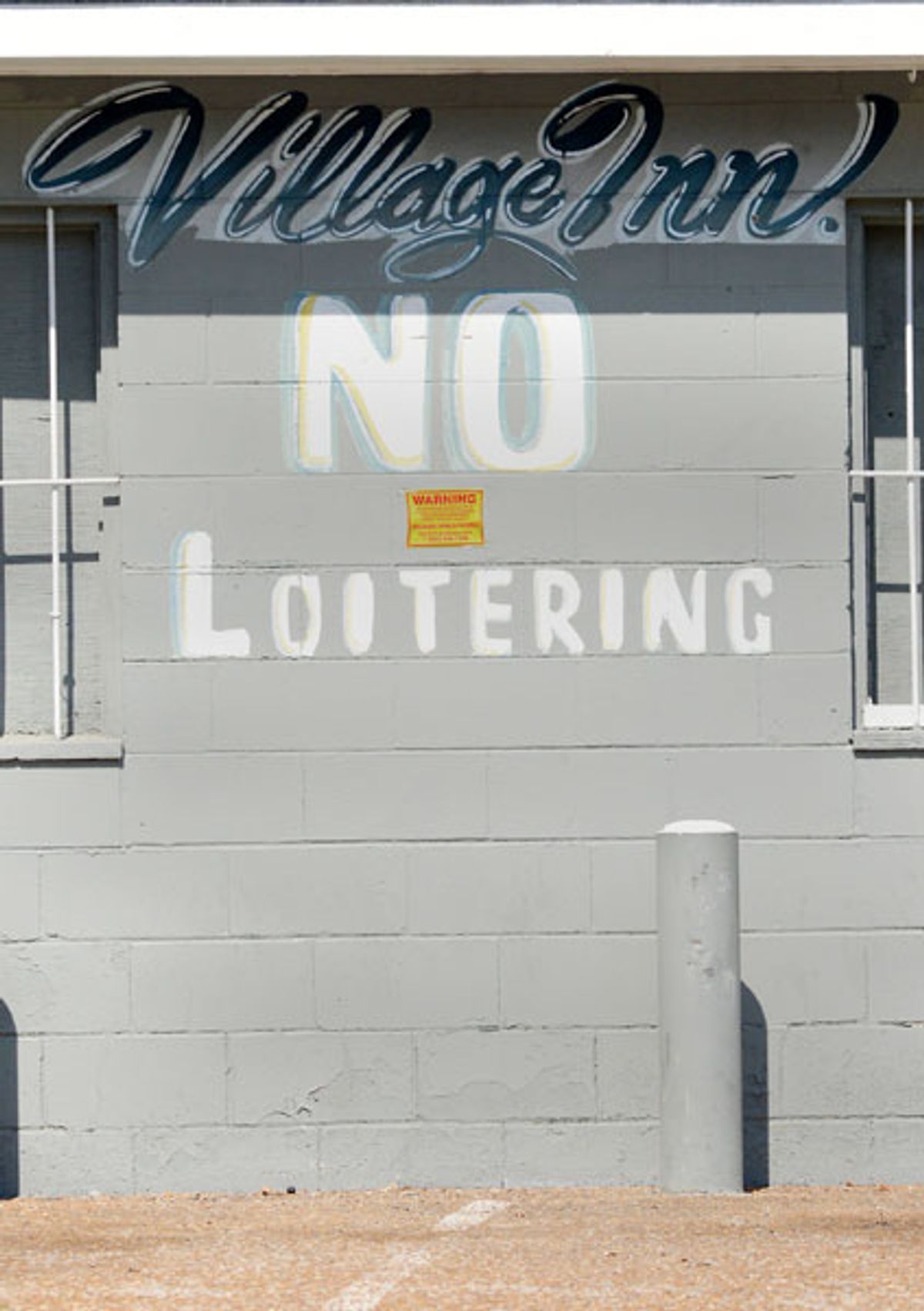 City, bar owners try to tackle loitering problem