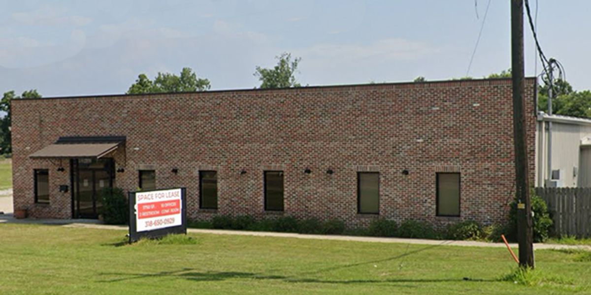 School board approves lease of Southern Designs building for new centr...