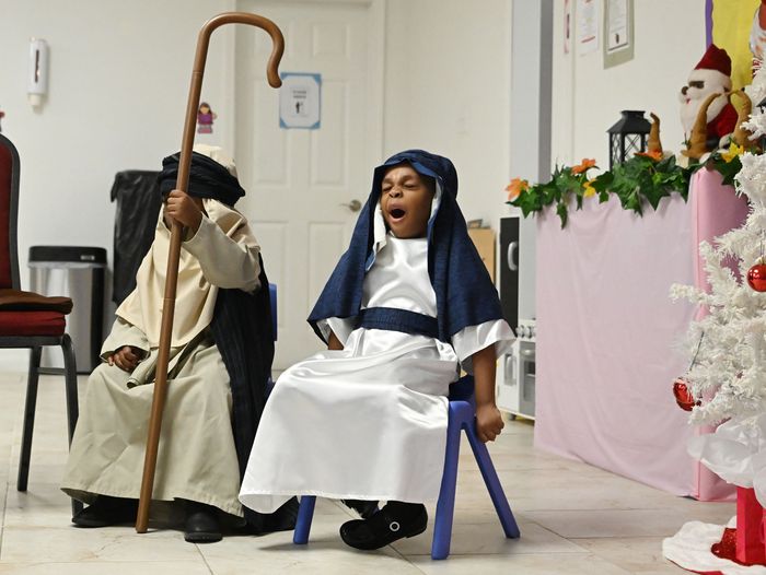 KIDS COLLEGE CHRISTMAS: The Nativity comes to life (Gallery)