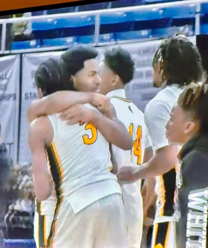 STATE CHAMPS: Ferriday Trojans hold off late rally to defeat...