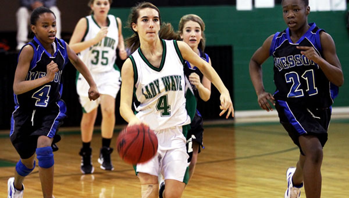 Lady Wave win title