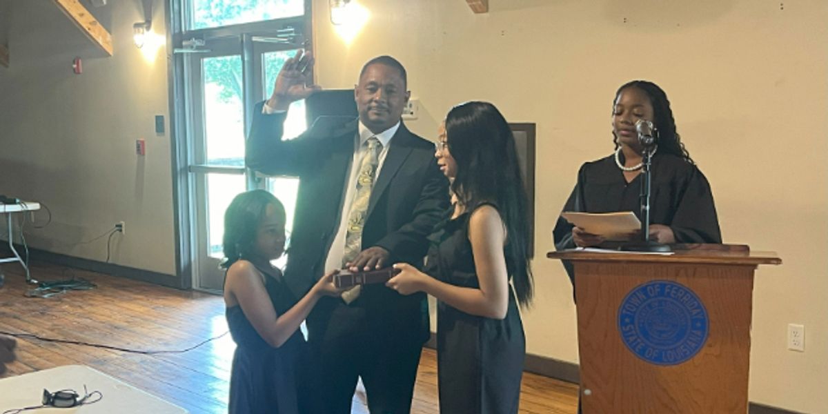 Ferriday mayor, council take office; appoint new police, fire chiefs