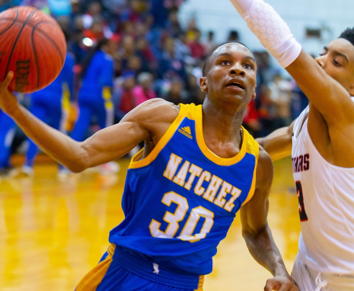 Natchez High boys Bulldogs advances, Natchez High Lady Bulld...