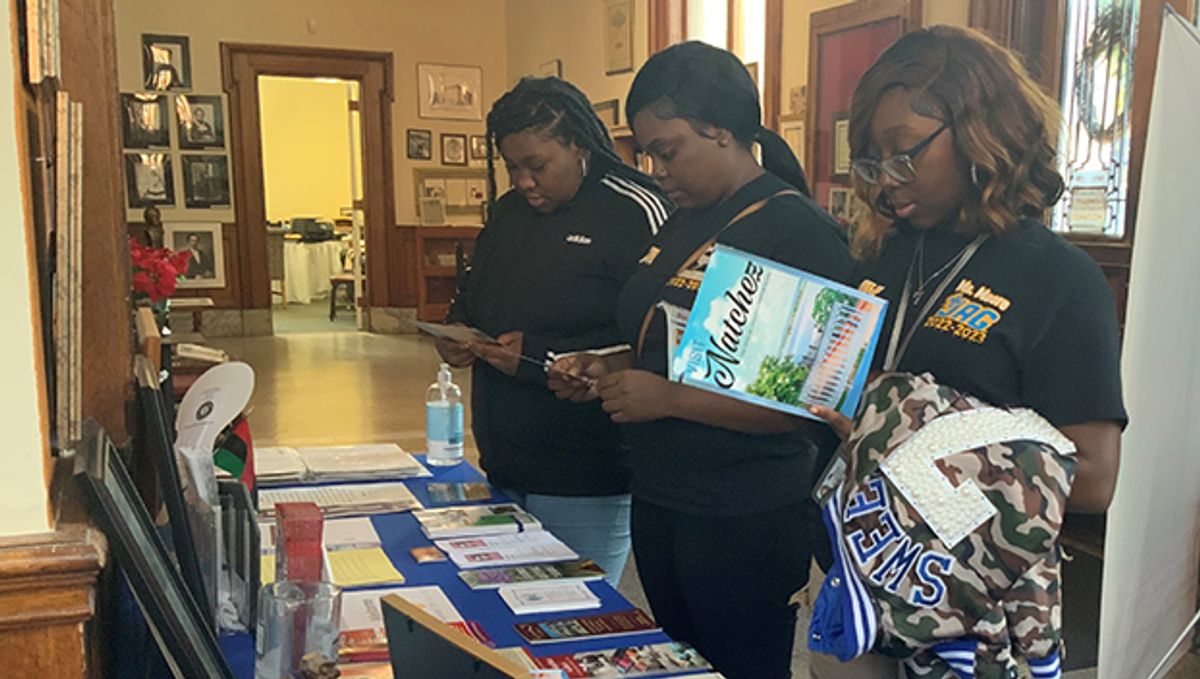Ferriday students visit NAPAC museum