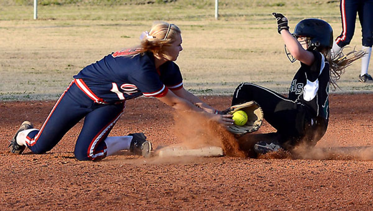 Cathedral softball edges Brookhaven