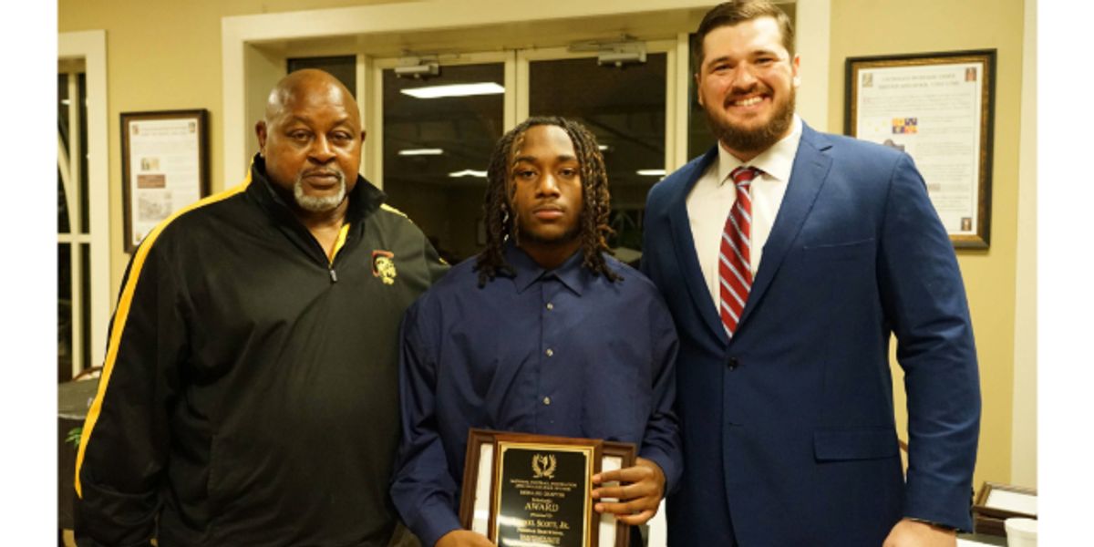 AWARDS: National Football Foundation's Natchez chapter recognizes Miss...