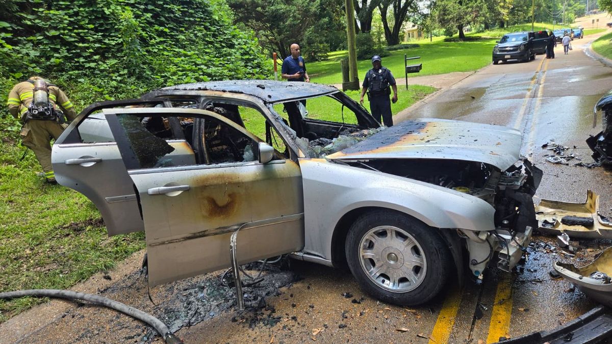 Two injured in fiery head-on crash on Lower Woodville Road i...