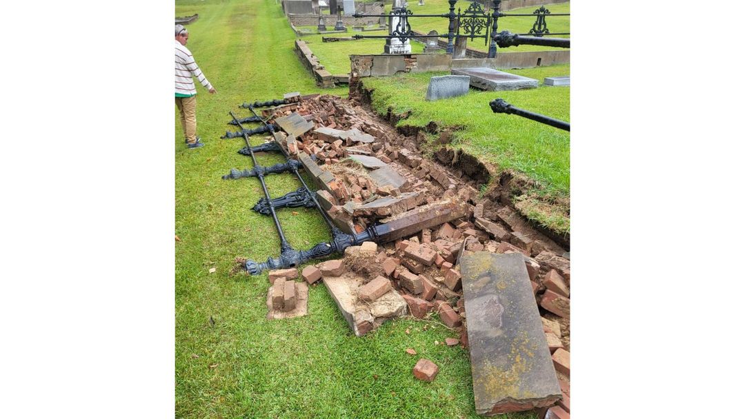 Fix the Bricks! Campaign launched to help repair collapsed brick walls...