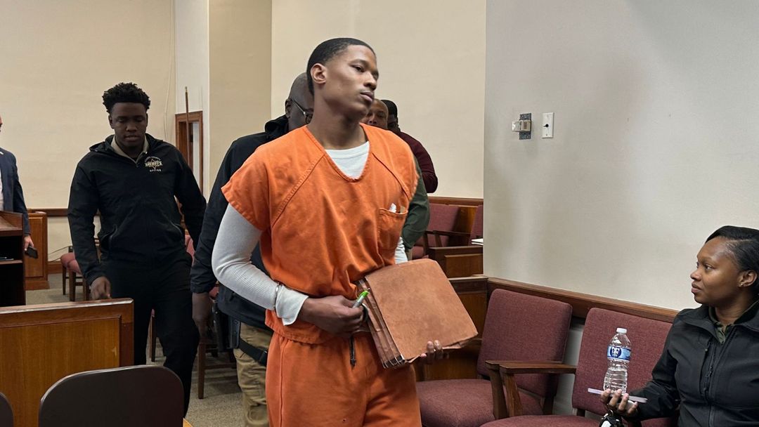 Drake sentences Harris to maximum sentence of 20 years, warn...