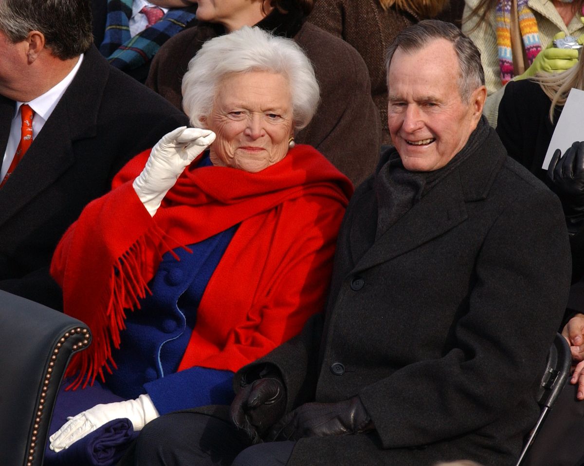 Former first lady Barbara Bush dies at age 92