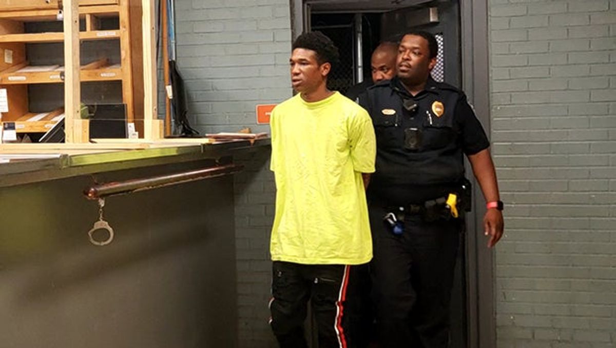 Natchez police arrest man for kidnapping girlfriend at gunpoint