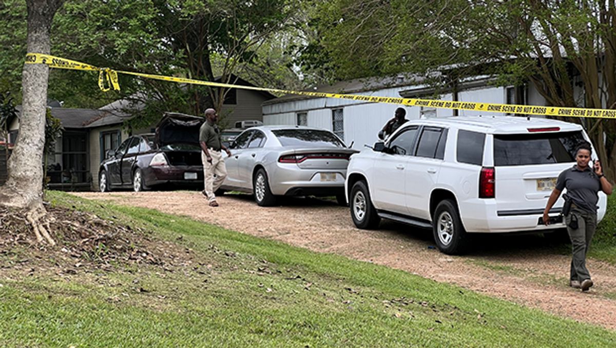 Autopsy needed to determine cause of death for Louisiana man...