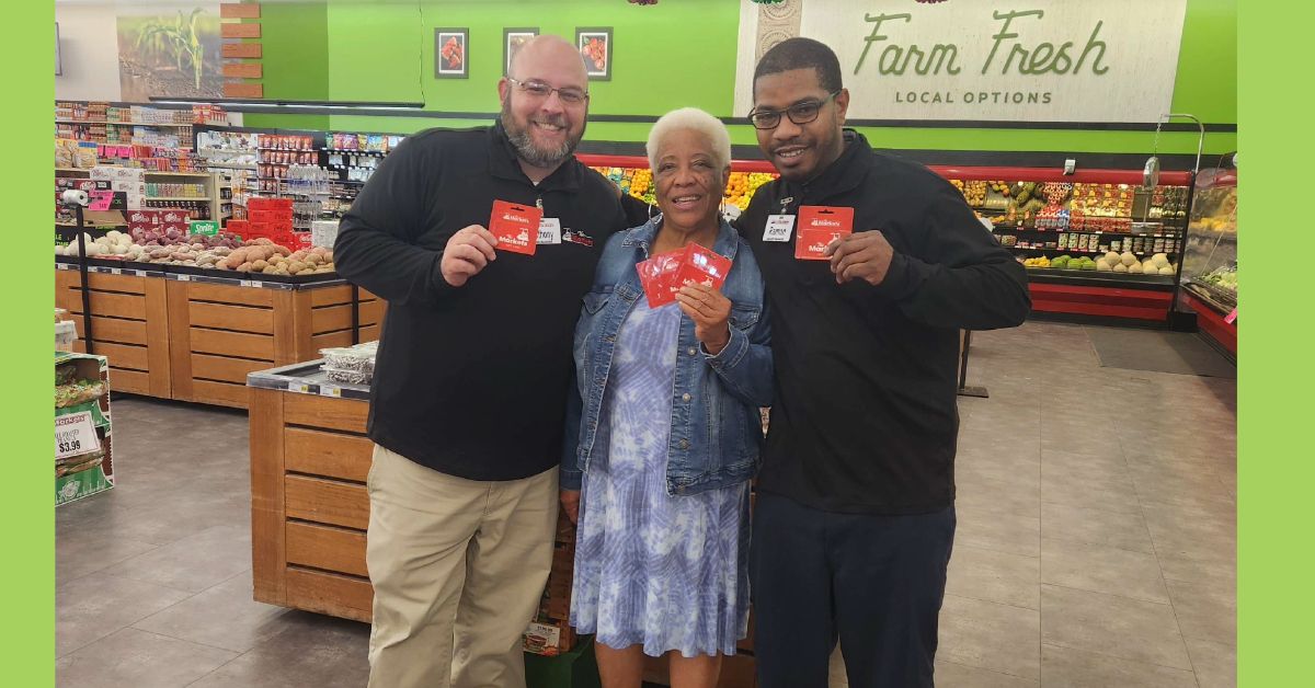 Harps Food Stores donates $2500 to Concordia Council on Aging