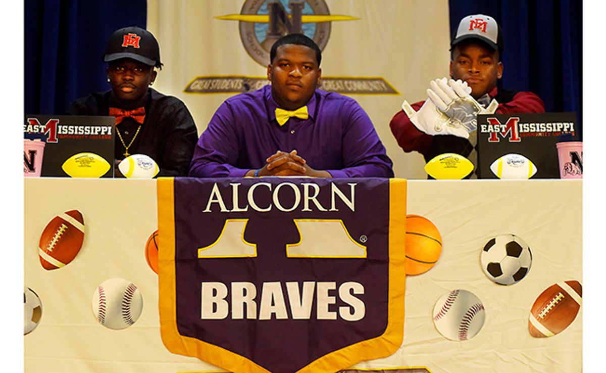 Signing Day: Natchez High duo off to East Mississippi Community Colleg...