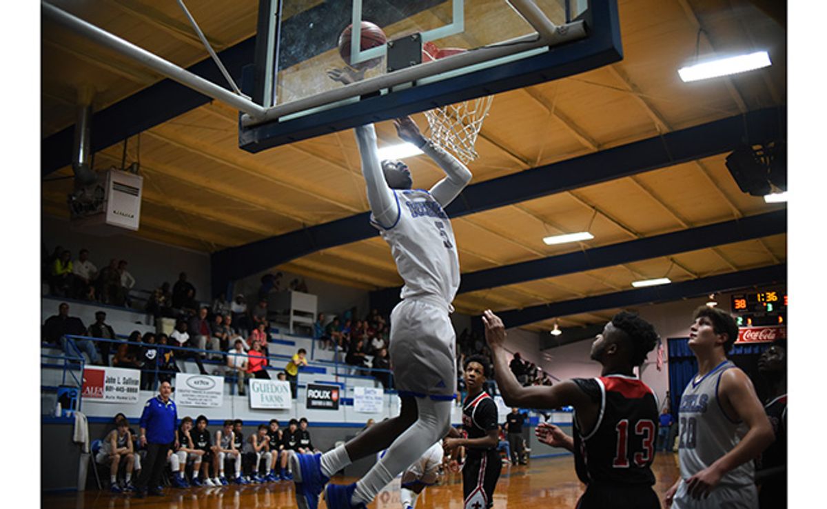 Fighting the Fuss: ACCS Rebels pull away from Trinity despit...