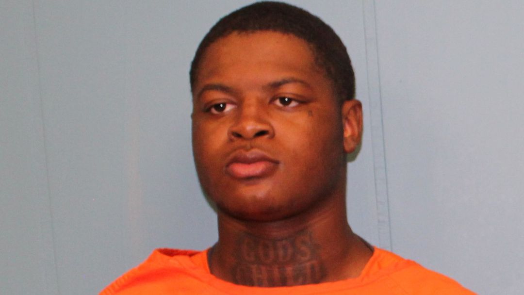 Natchez man charged with attempted murder after Jackson Street shootin...