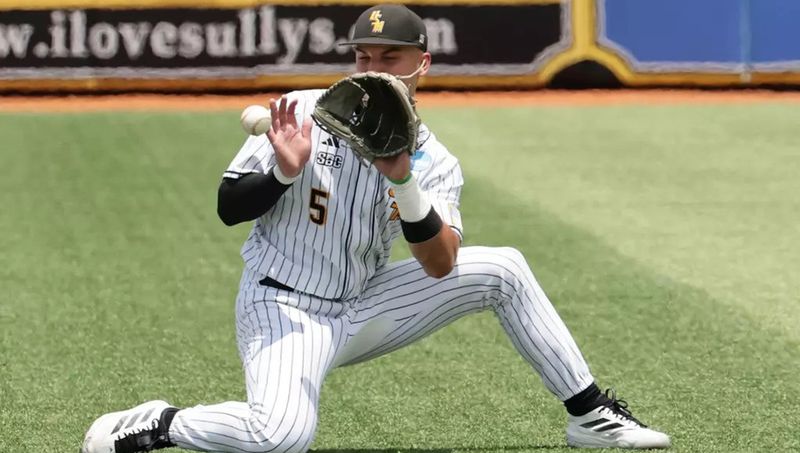 Little Rock drops USM with ninth-inning rally in NCAA region...
