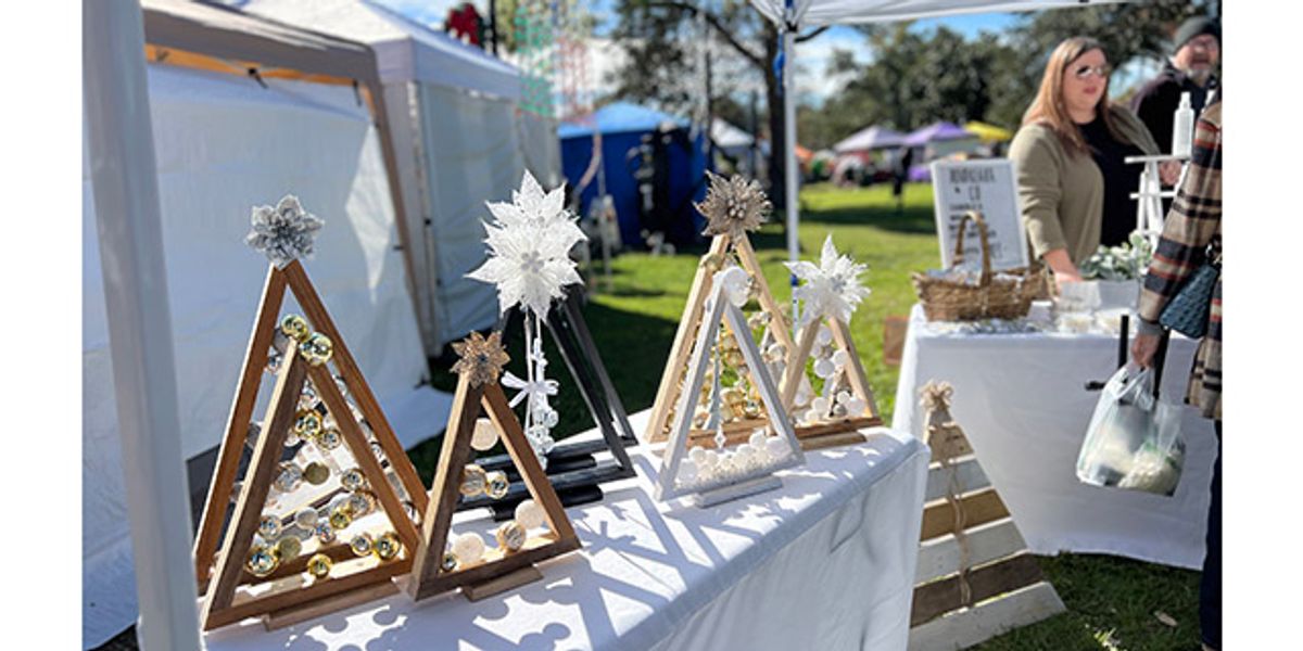 PHOTOS: Art on the Bluff open today until 4 p.m.