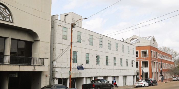 Board moves forward in seeking bids for Fry Building demolit...