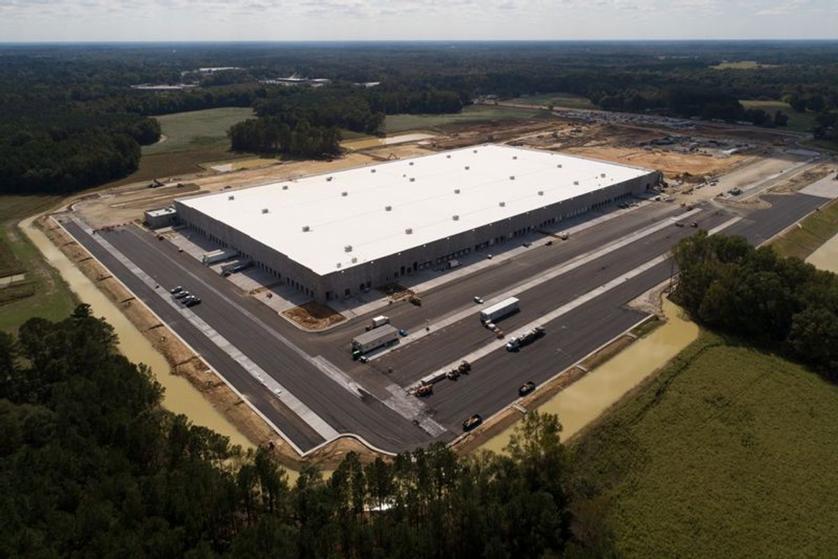 Amazon distribution center taking shape