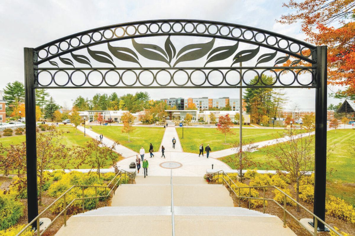 Six earn places on SNHU Dean’s List