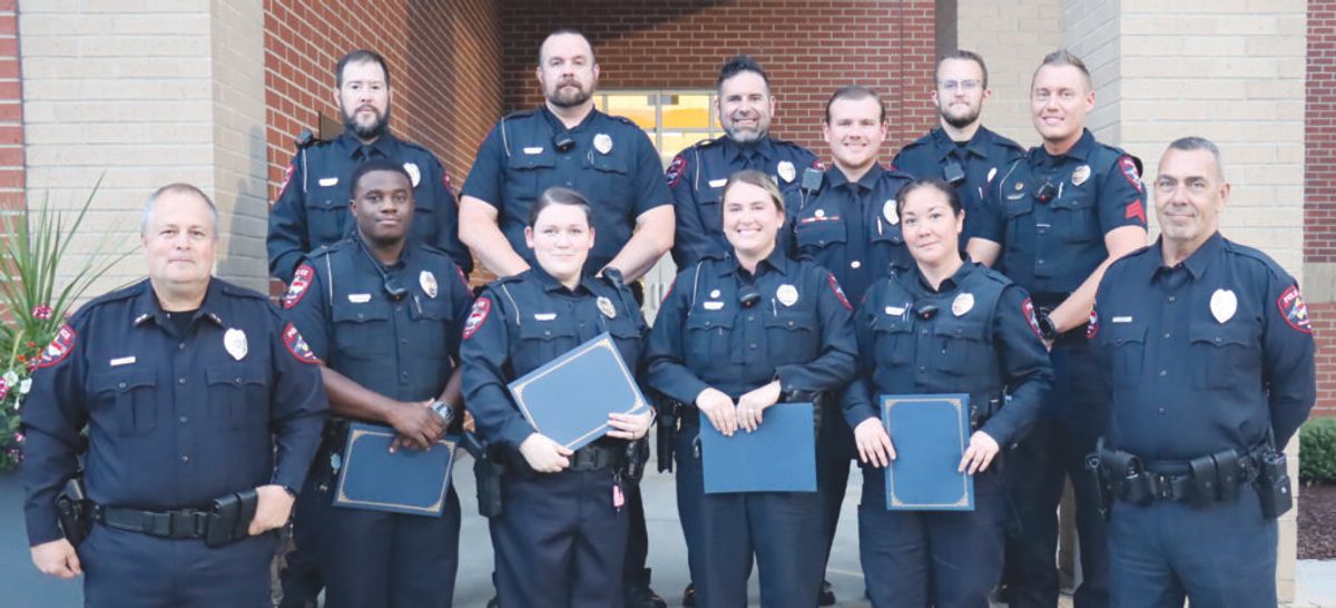 Smithfield welcomes 10 new police officers