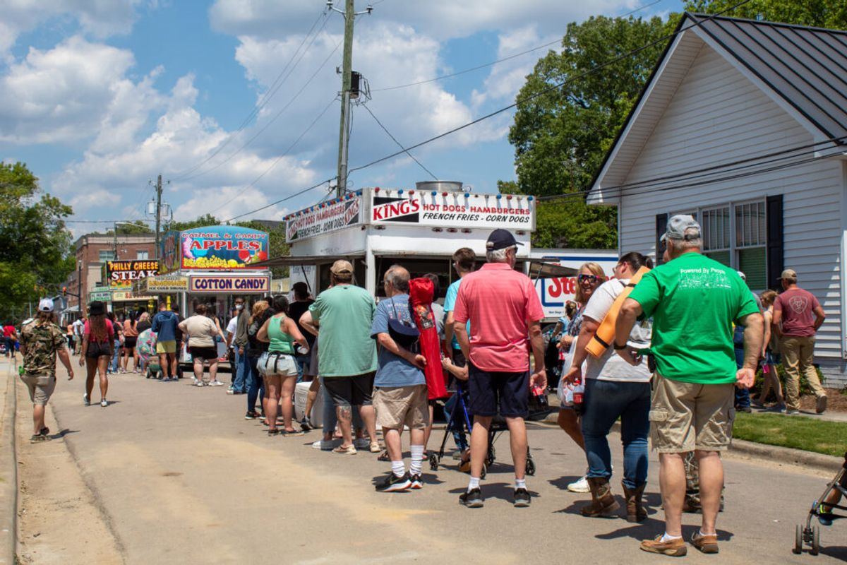 Ham & Yam enjoys the weather — and no pandemic