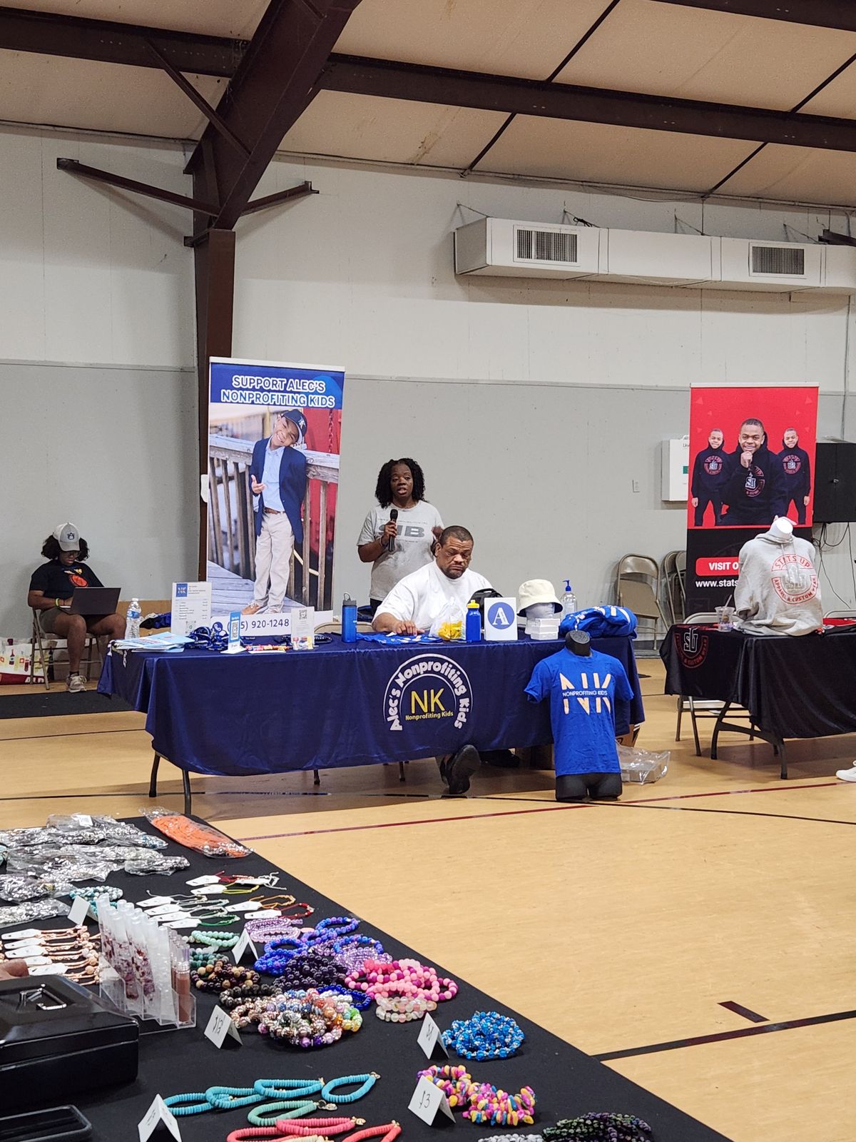 Steven Ingrid Boone Youth Foundation brings Business and Basketball to...
