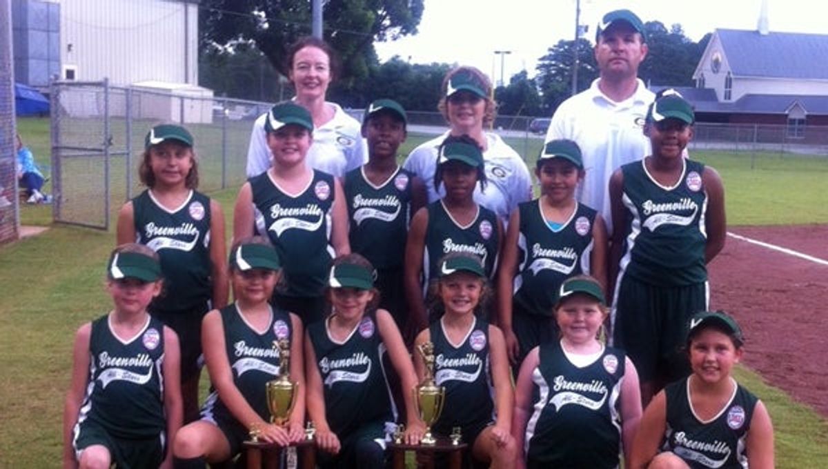 Dixie Darling All-Stars earn spot in district tourney
