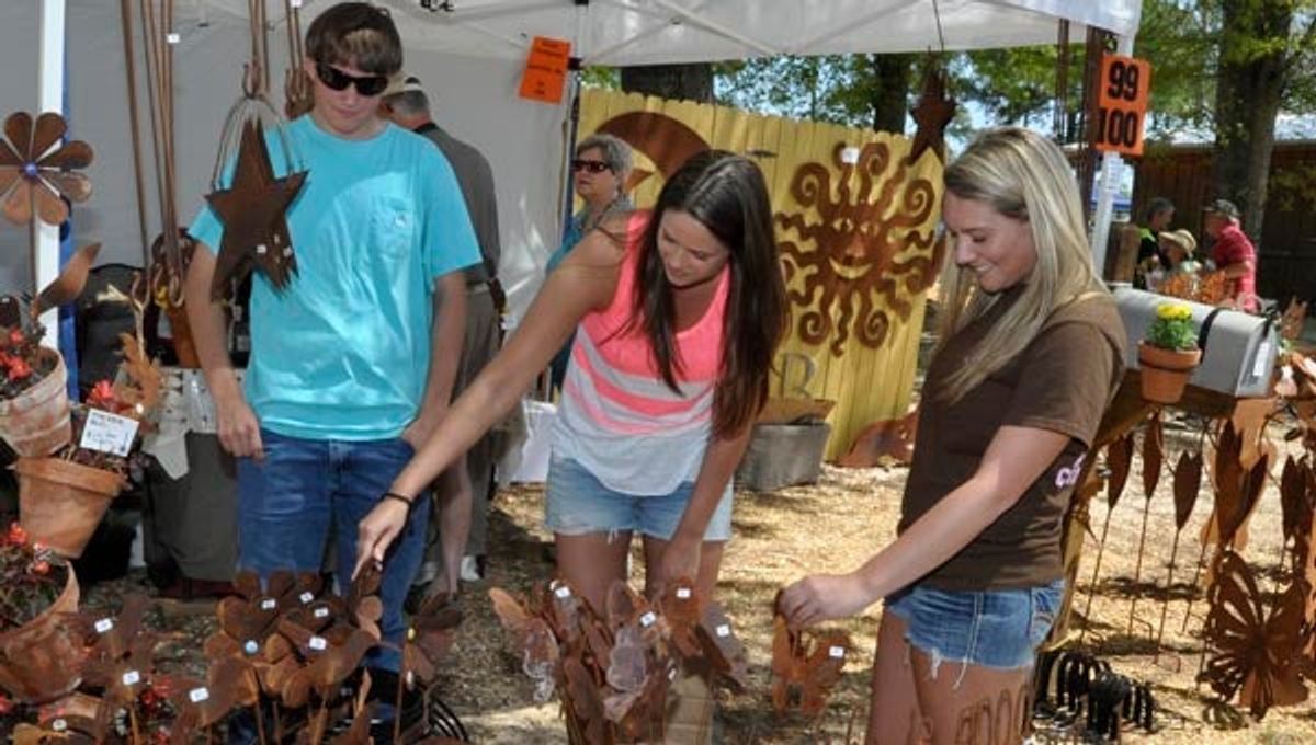 Calico Fort set for April 14-15