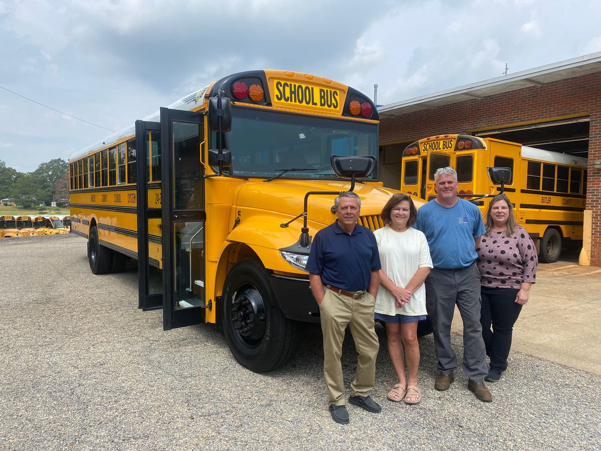New public school bus fleet changing students' commute experience