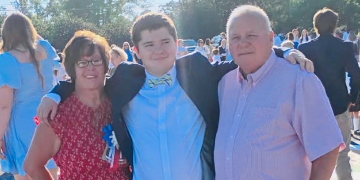 Sampley to lead Lowndes Academy football program