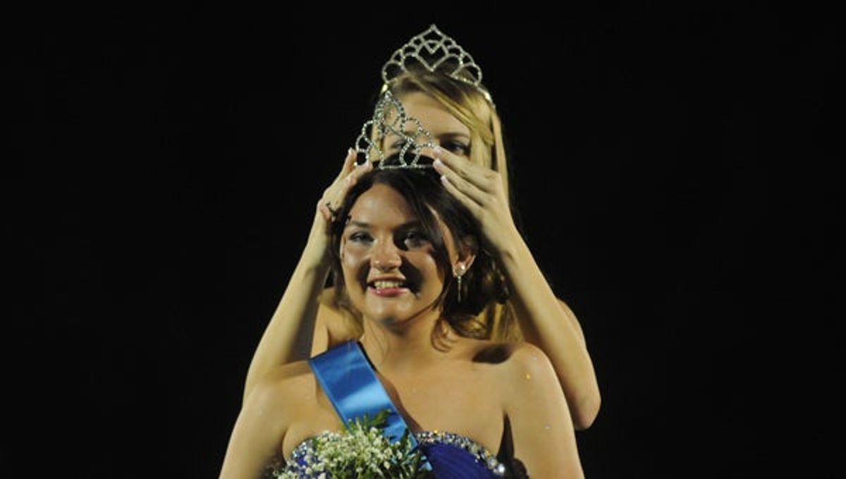 Riddle crowned McKenzie homecoming queen
