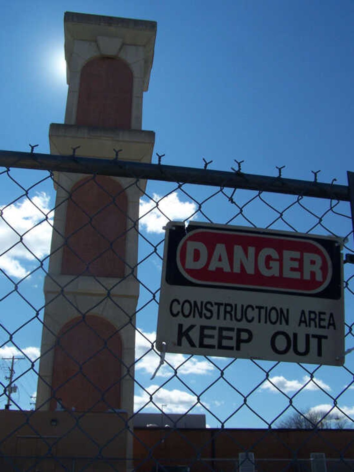 AT&T tower to be demolished