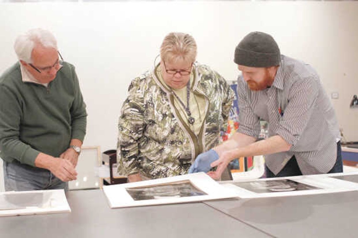 Replacement photos arrive at Gordon Parks Museum