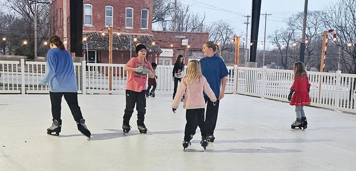 Holiday spirit in abundance during downtown event