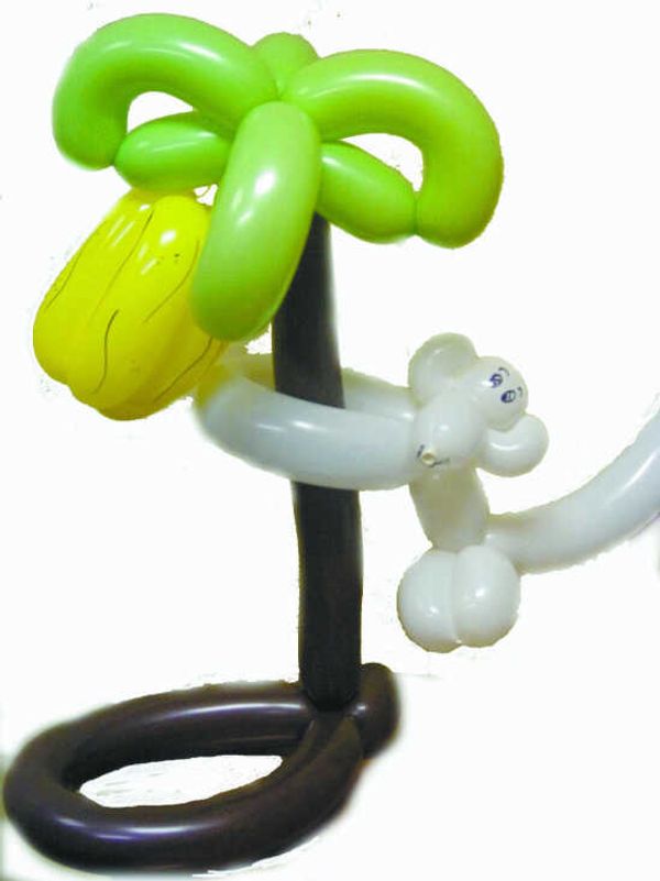 Wild Bill monkeys around with eclectic balloon art