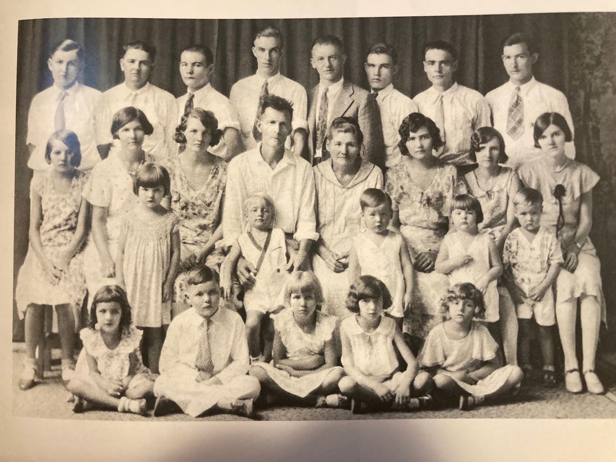 Pictures of the Past: The Seabaugh Family, early 1900s