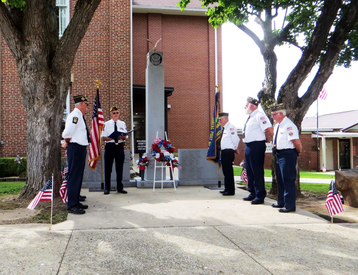 VFW Post 5900 Honors Fallen Heroes at Marble Hill Memorial D...