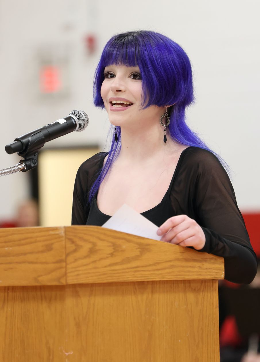 Woodland essay winner shares vision of patriotism at Vets Day assembly