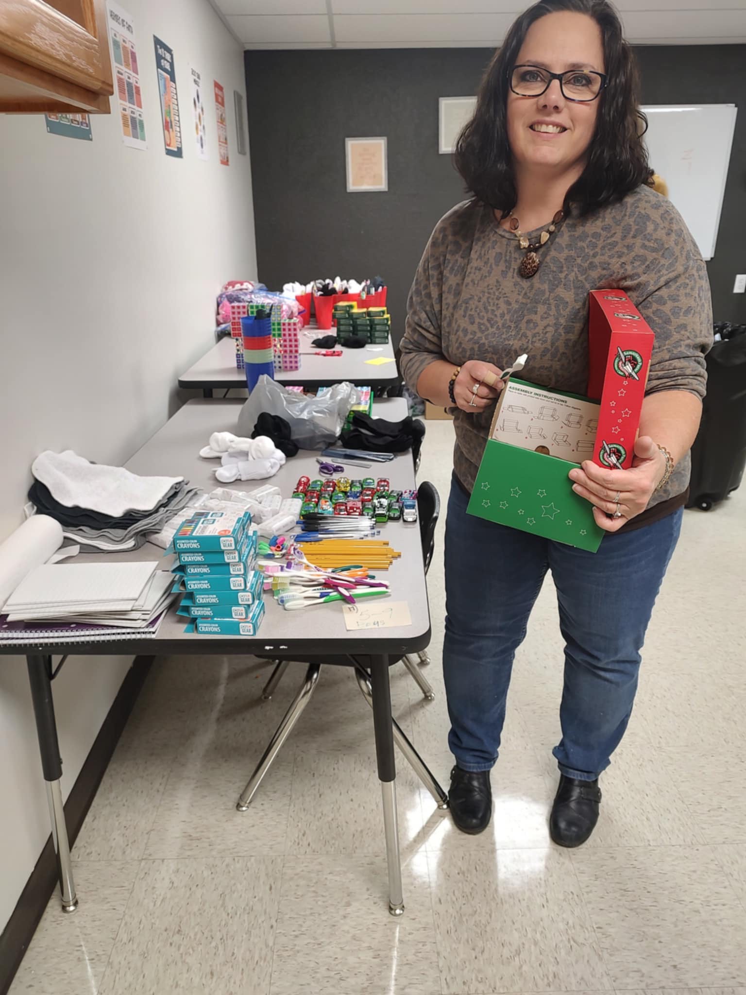 Operation Christmas Child begins packing shoeboxes